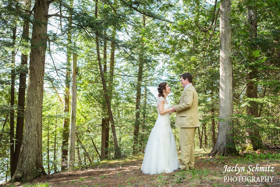 Hosmer Point Summer Camp Wedding – jaclynschmitz.com